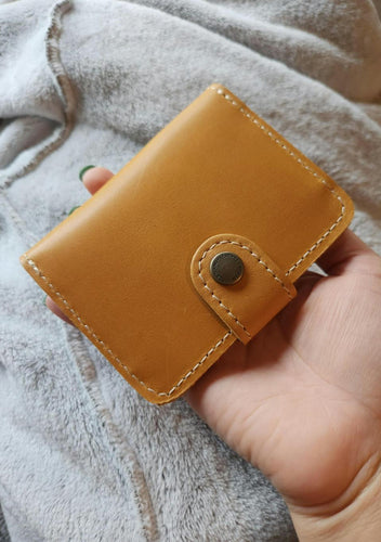 Women's Bi-Fold Wallet | Portland Leather Goods