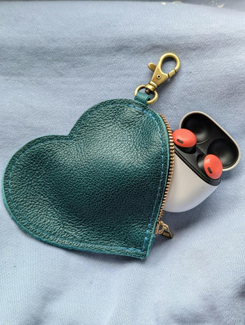 Heart Pouch – Portland Leather