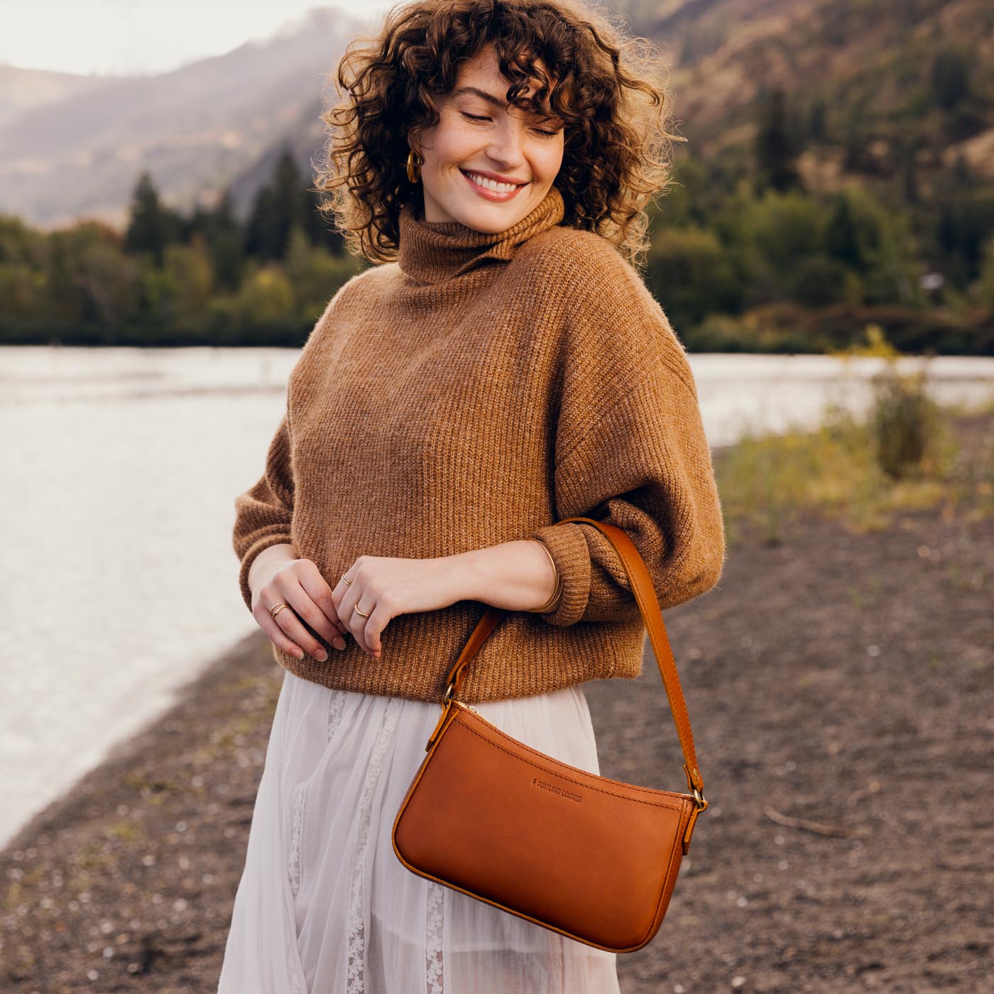 Lucy Shoulder Bag | Portland Leather Goods