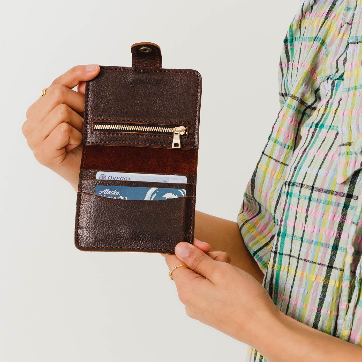 Women's Bi-Fold Wallet | Portland Leather Goods